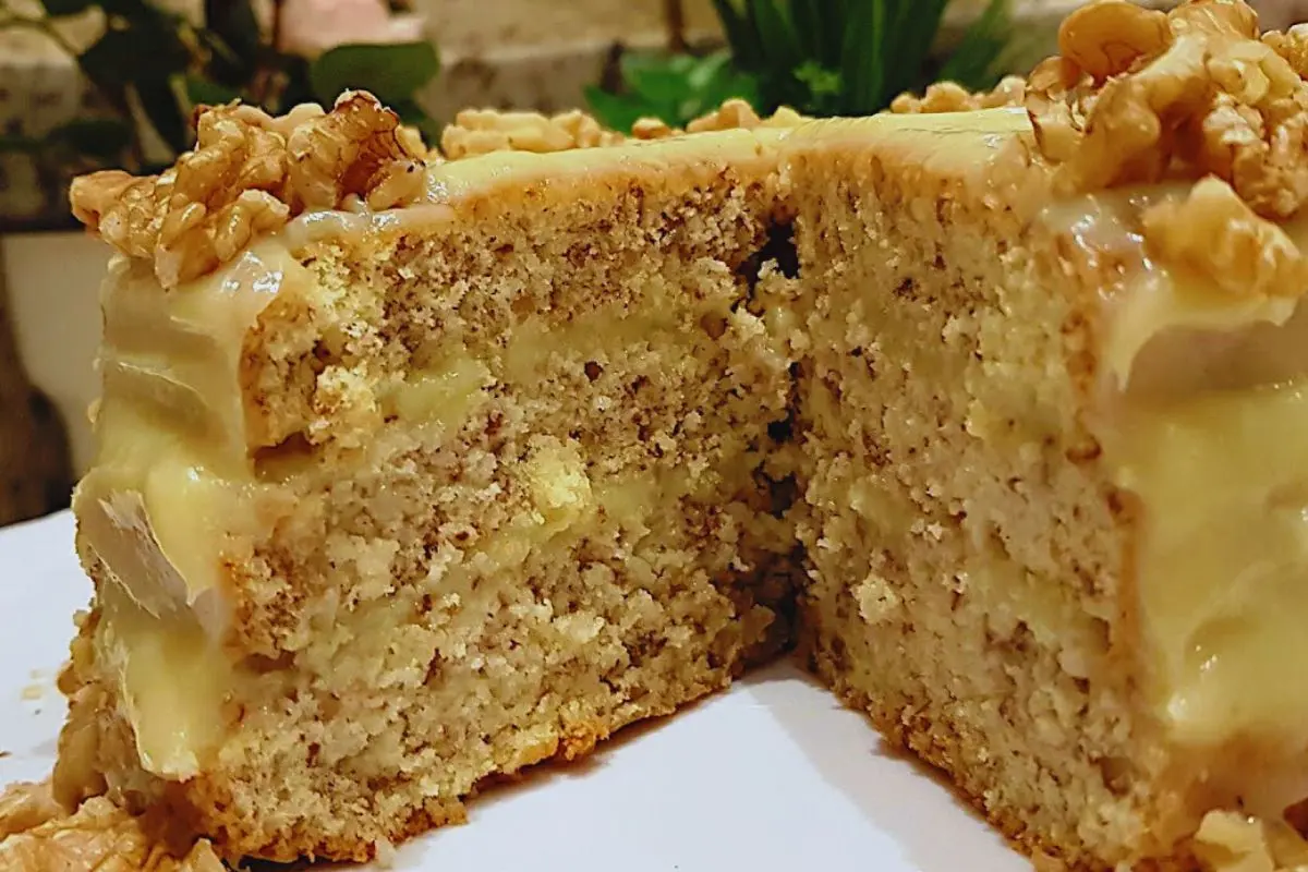 Bolo de Nozes - Mundo de Delícias