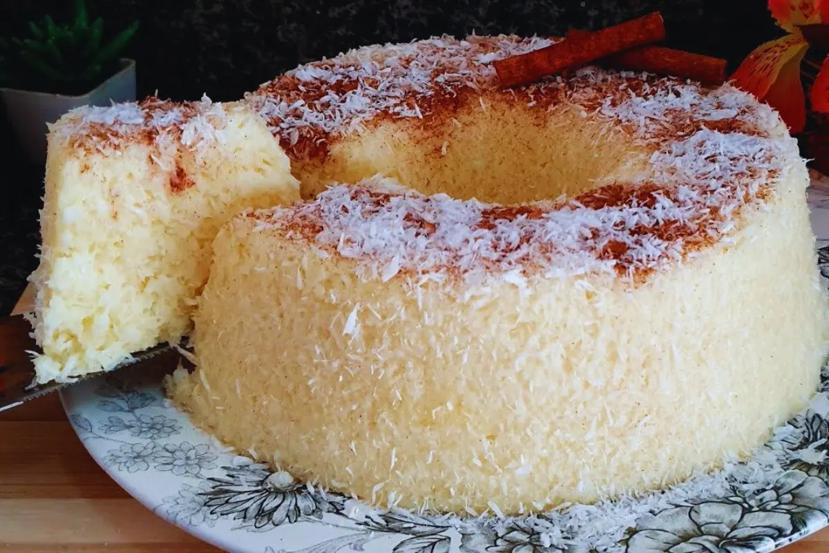 Bolo sem Forno Molhadinho - Mundo de Delícias